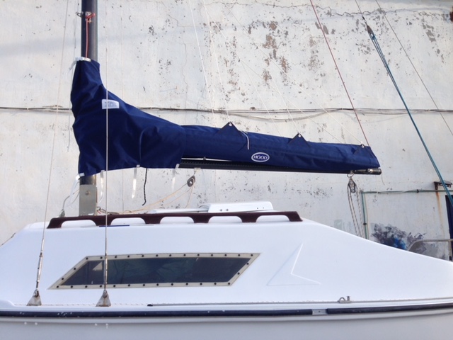 LAZY BAG COLOR AZUL MARINO - Hood Velas